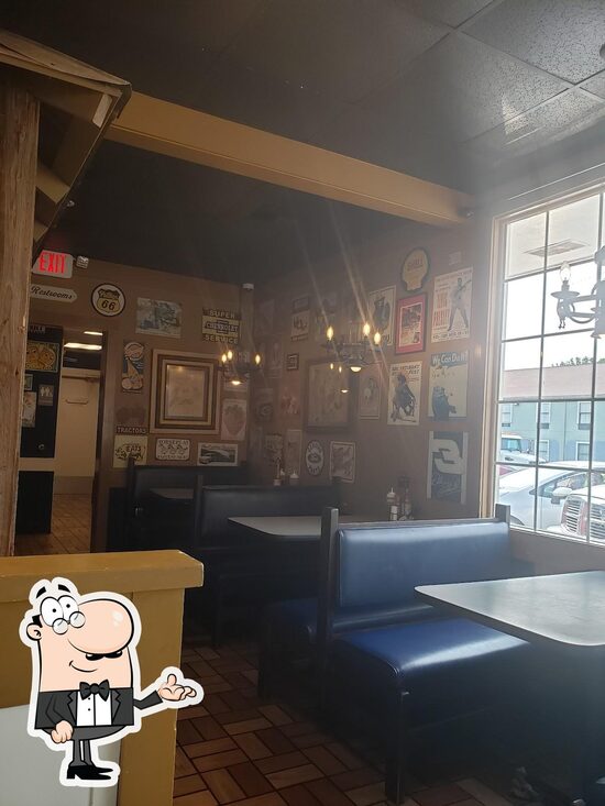 Boss Hog's Chicken & BBQ, Washington - Restaurant menu, prices and reviews