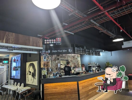 Wobbly Chook Brewing Co, Yamba - Restaurant menu, prices and reviews