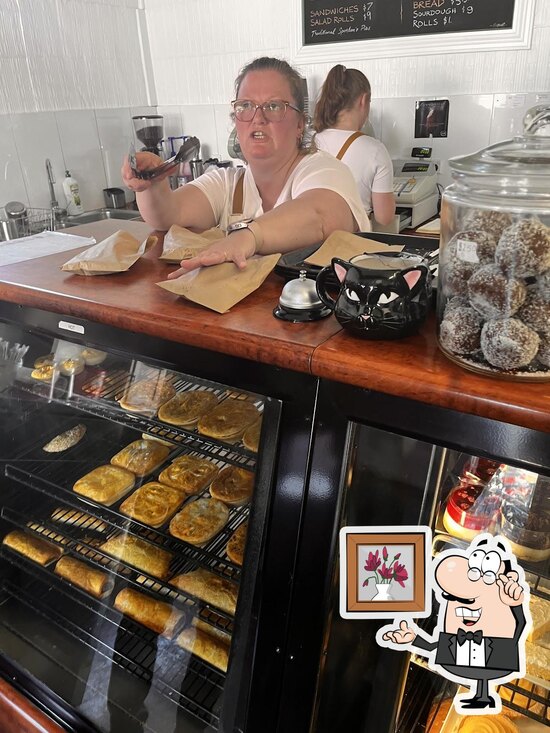 Willaura Bakery, Willaura - Restaurant menu, prices and reviews