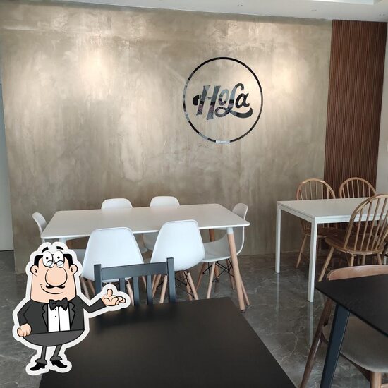Cafe HOLA Olongapo, Olongapo - Restaurant menu, prices and reviews