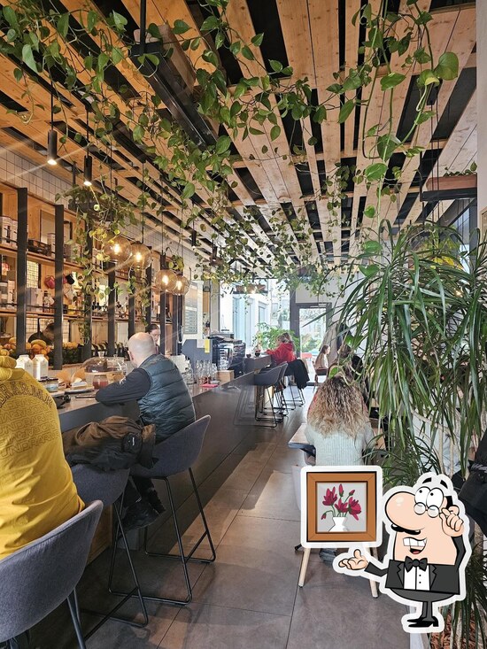 Roots Urban Tastery, Cluj-Napoca - Restaurant menu, prices and reviews