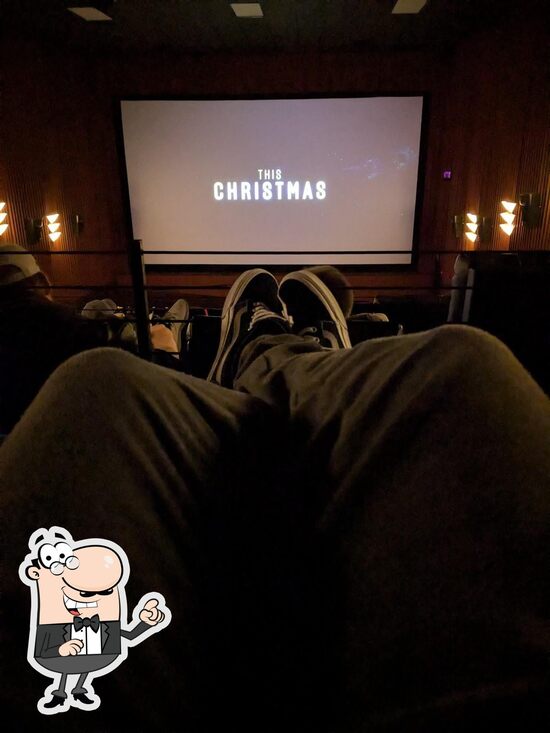 CUT! by Cinemark Cypress — Dine-in Theatre, Kitchen & Bar, Сайпрес ...