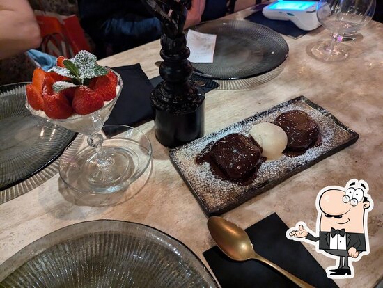 Sheesh Mayfair Halal Mediterranean Restaurant Near Me Turkish Food ...