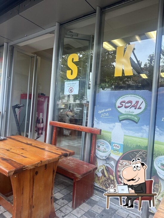 Sky 2 Fast Food, Vlorë - Restaurant menu, prices and reviews