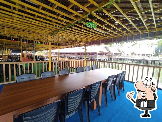 Golden Prawn 933, Batam - Restaurant menu, prices and reviews
