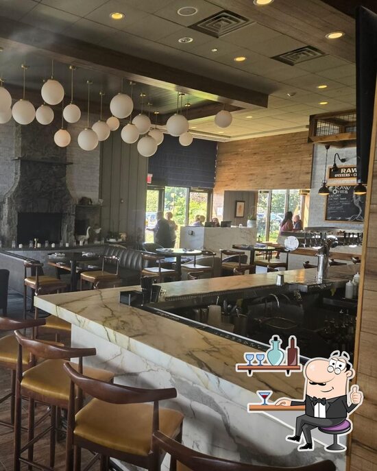 Blu Pointe, Newburgh - Restaurant menu, prices and reviews