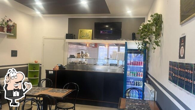Royal Kebab & Kitchen, Turbigo - Restaurant menu, prices and reviews