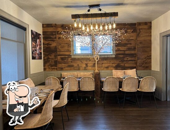 Là Anh - Authentic Vietnamese & Lounge, Sault Ste. Marie - Restaurant ...