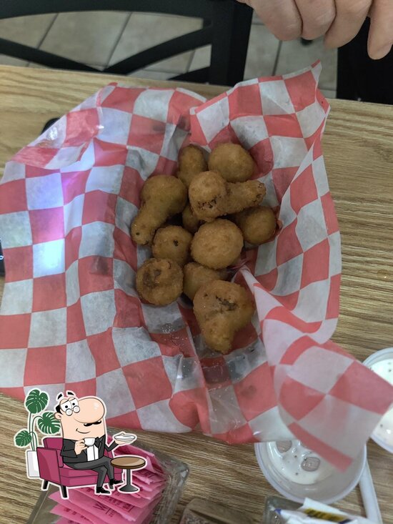 CHC Restaurant & Pizza, North Jackson - Restaurant menu, prices and reviews