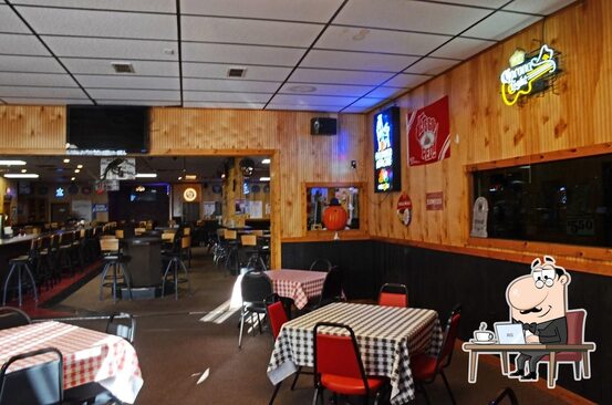 Bazinga!, Janesville - Restaurant menu, prices and reviews