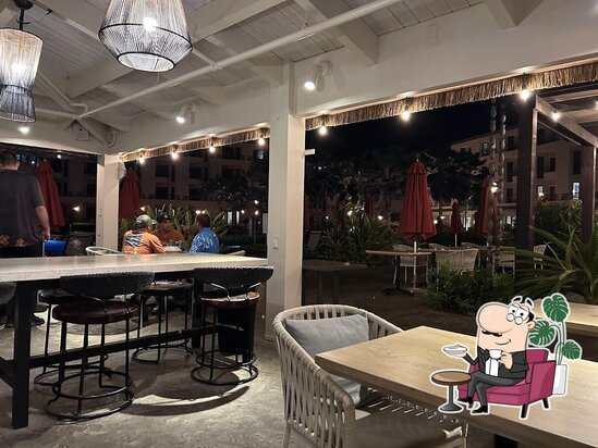 The Crooked Surf, Kapaa - Restaurant menu, prices and reviews