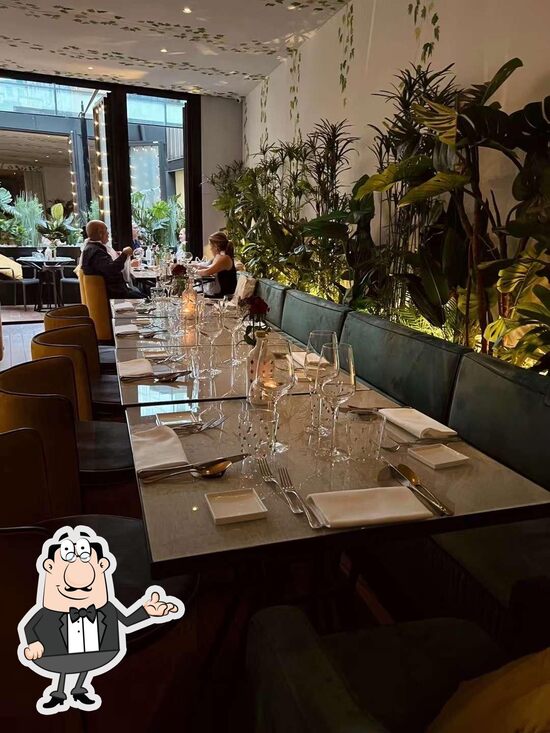 Terrazza Calabritto Milano, Milano, Garibaldi FS (metropolitana di ...