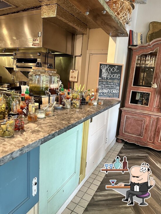 Root & Bone - Hendersonville, Horse Shoe - Restaurant menu, prices and reviews
