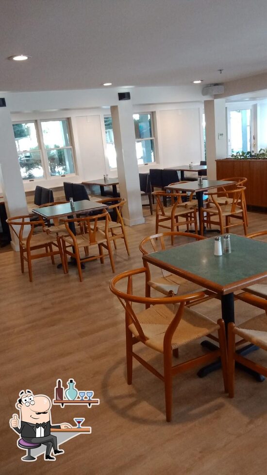 West Meadow Pub, Ogunquit - Restaurant menu, prices and reviews