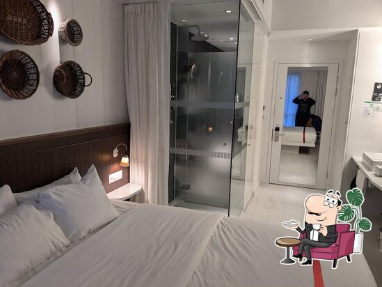 Ruby Molly Hotel & Bar, Dublin - Restaurant menu, prices and reviews