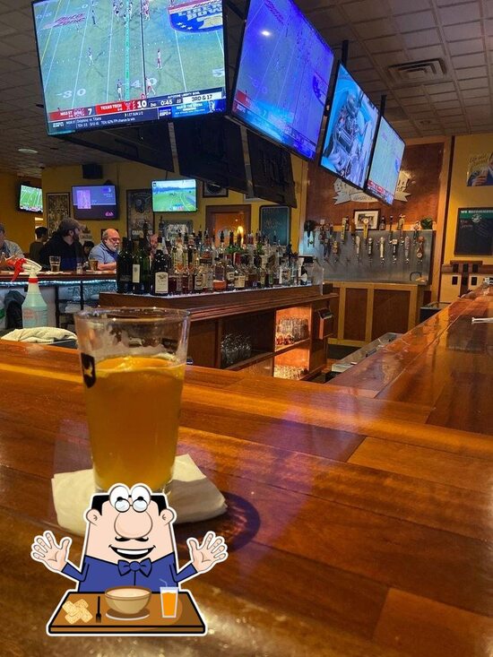 Menu at Bronze Hood Lounge pub & bar, Robinson Township, Steubenville Pike