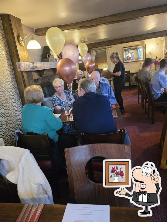 The Roebuck Inn, Oldham - Restaurant menu, prices and reviews