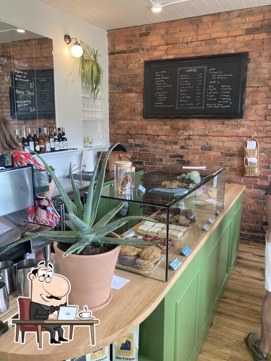 Pique-Nique, Saint Catharines - Restaurant menu, prices and reviews
