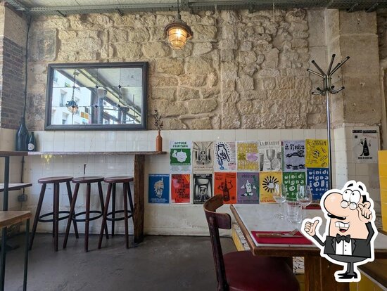 Jones, Paris, Voltaire - Restaurant menu, prices and reviews