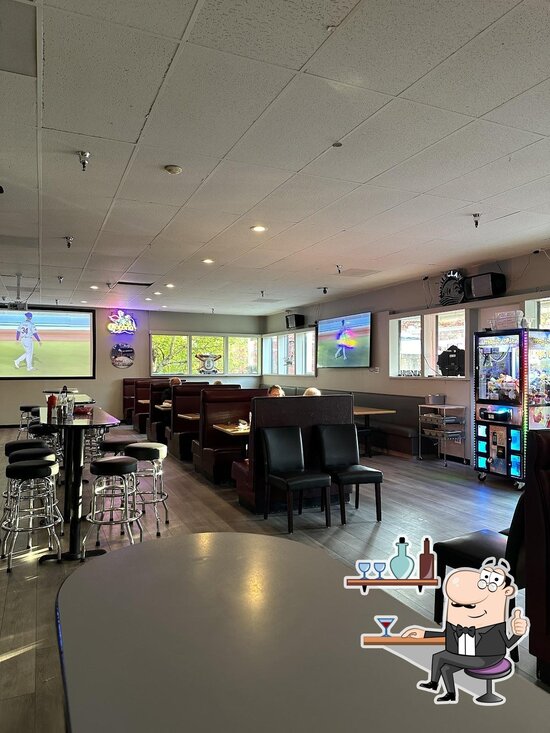 Group Therapy Bar and Grill, Renton - Restaurant menu, prices and reviews