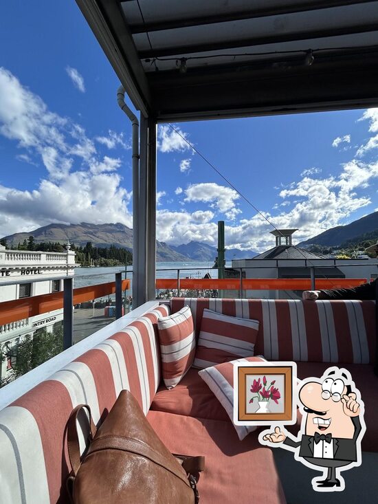 The Sundeck Rooftop Bar, Queenstown - Menú del restaurante, precios y ...