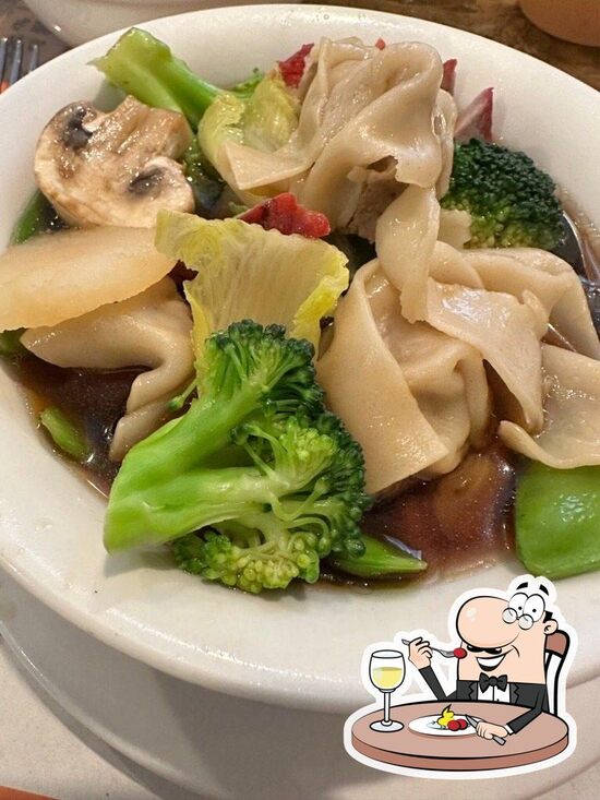 Menu at Kwong Lee restaurant, Pittsfield