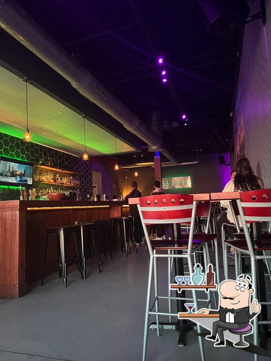 Urban Cocktail, San Antonio - Restaurant menu, prices and reviews