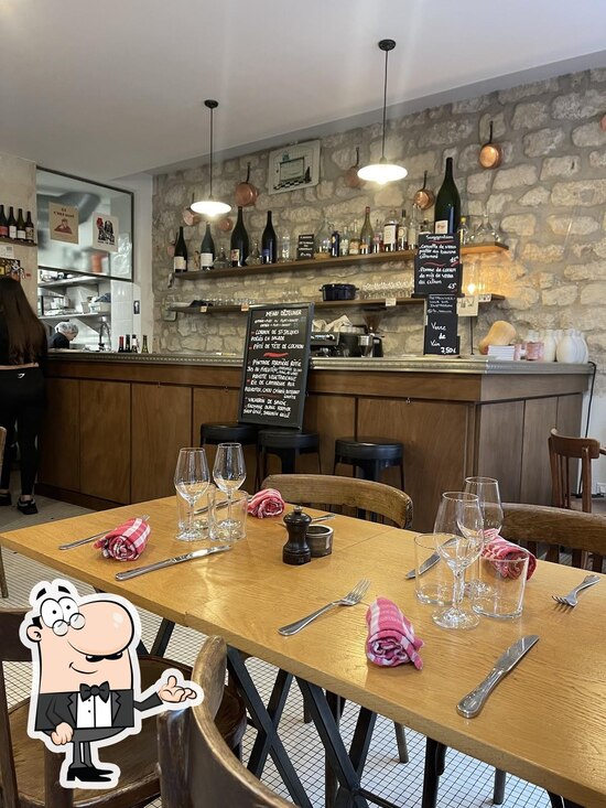 Le Beaucé, Paris, Cadet - Restaurant menu, prices and reviews