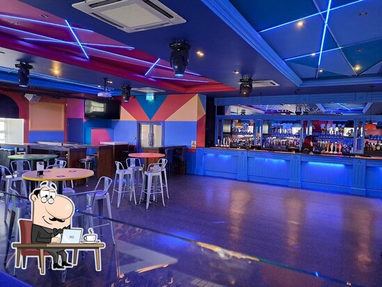 Chasers Bar & Lounge, Daventry - Restaurant menu, prices and reviews