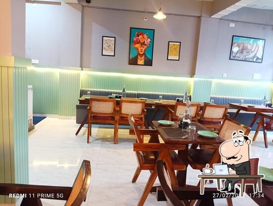 9 Hills Restaurant and cafe, Srinagar - Restaurant menu, prices and reviews