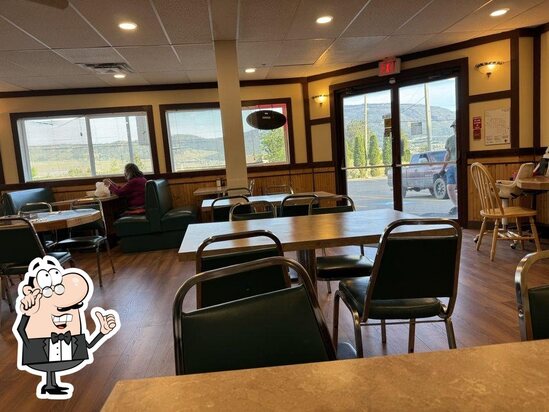 Canada Cafe, Merritt - Restaurant menu, prices and reviews