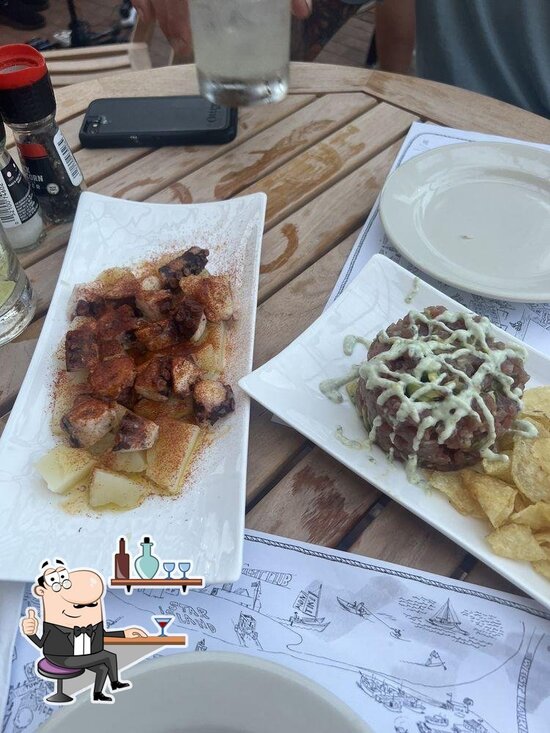 Sail Inn, Montauk - Restaurant menu, prices and reviews