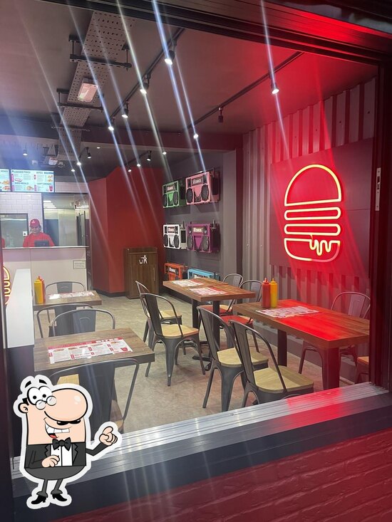 Smash Bites, London - Restaurant menu, prices and reviews