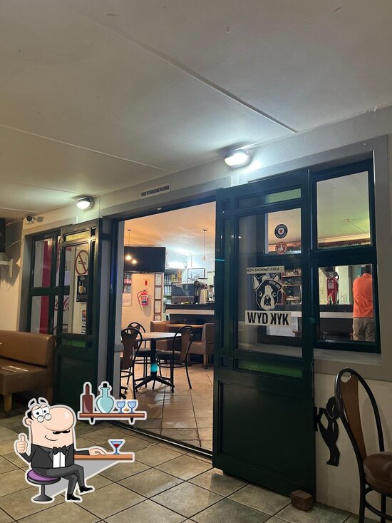 HUSKY'S Restaurant & Bar, Langebaan - Restaurant menu, prices and reviews