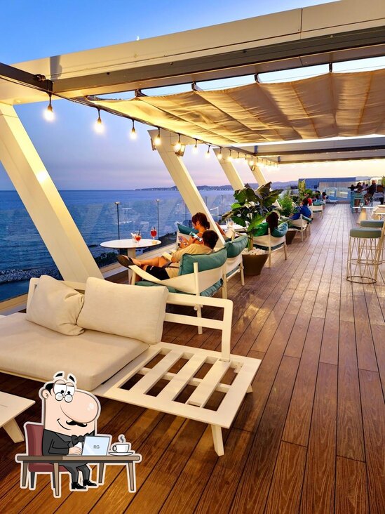 NIX SKY BAR, Benalmádena - Restaurant menu, prices and reviews