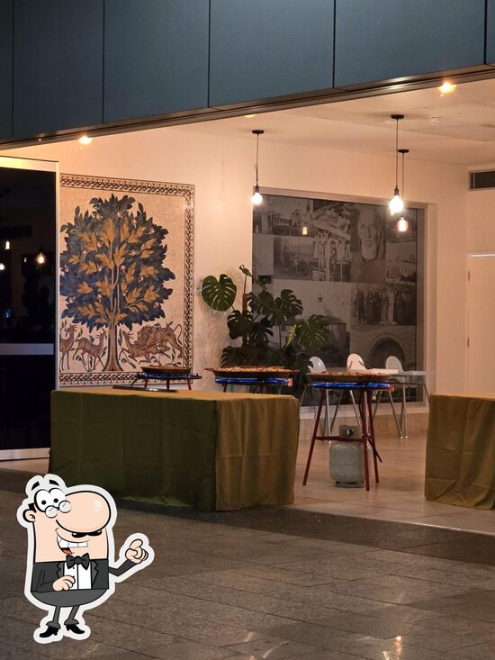 Laian Restaurant, Geraldton - Restaurant menu, prices and reviews