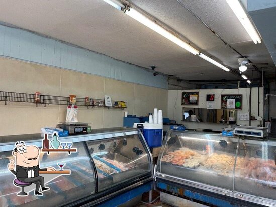 Northwest Seafood Outlet establishment, Opa-locka – menu, prices & reviews