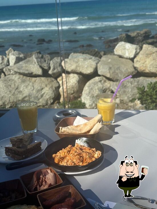 Menu au Cafe RR Ice, Tanger, Q6QR+827