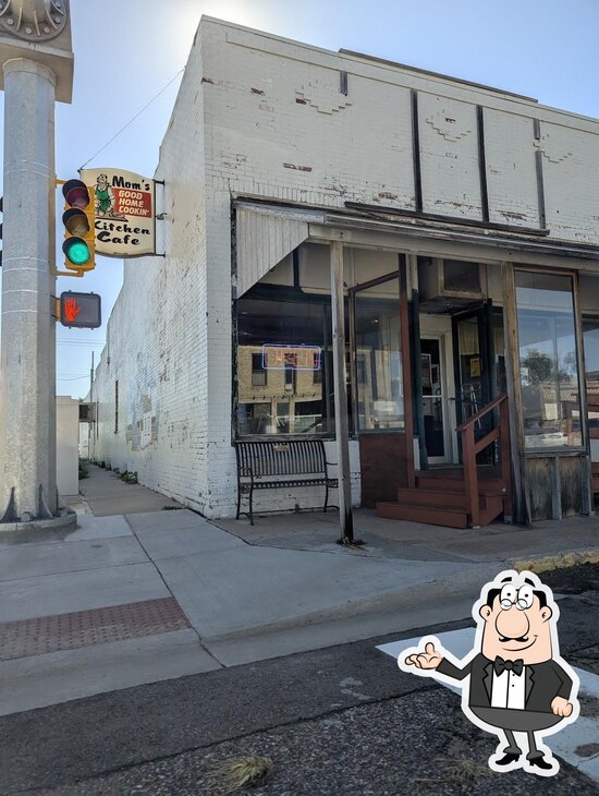 Mom's Kitchen Cafe, Otis - Restaurant menu, prices and reviews