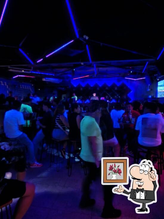 Trademark Bar, Best Hip-Hop Club, Cebu, Cebu City - Restaurant menu ...