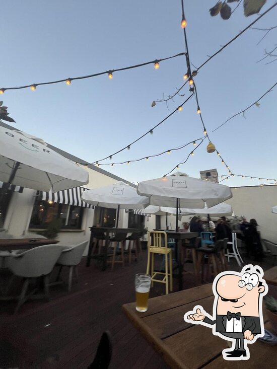 The Royal Hotel Bowral, Bowral - Restaurant menu, prices and reviews