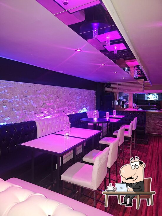 042 AFRO LOUNGE, Montréal - Restaurant menu, prices and reviews