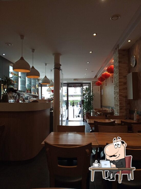 Cathay House, Paris, Laumière - Restaurant menu, prices and reviews
