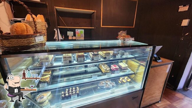 Happy Bakery, Providencia - Restaurant menu, prices and reviews