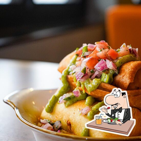 Eleven Eleven Kitchen & Bar, Edmonton - Restaurant menu, prices and reviews