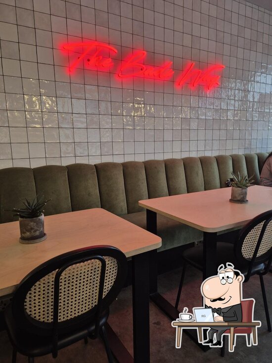 Badu Café, London - Restaurant menu, prices and reviews