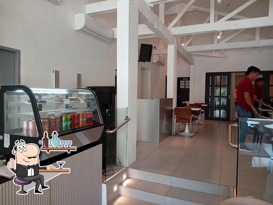 101 LUNA Resto x Cafe, Parañaque - Restaurant menu, prices and reviews