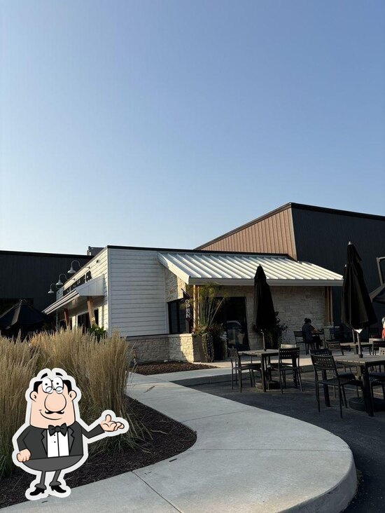 Hatch Distilling, Egg Harbor - Restaurant menu, prices and reviews