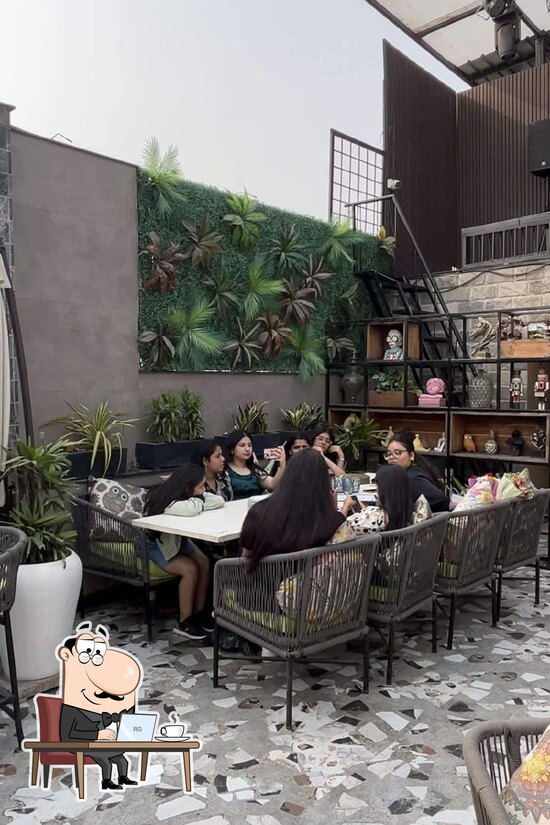 Mazi - The Rooftop, New Delhi - Restaurant menu, prices and reviews