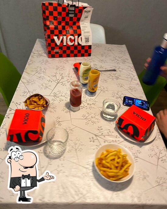 VICIO Balmes Takeaway & Delivery, Barcelona, Estación de Gràcia - Menú ...